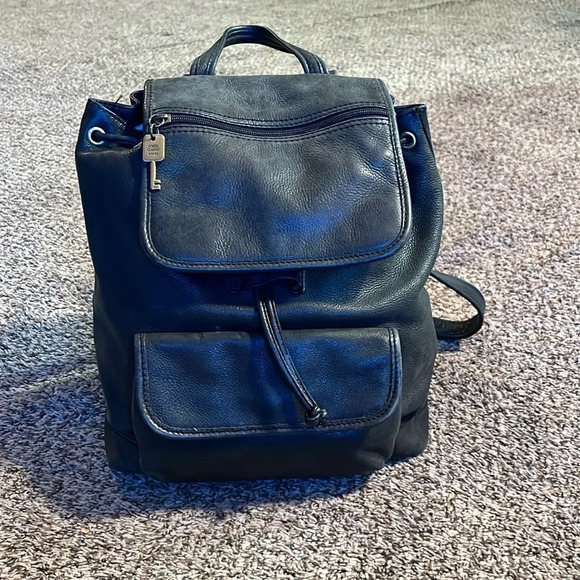 Fossil | Bags | Vintage Fossil Distressed Leather Backpack | Poshmark